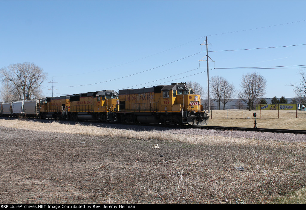 UPY 709 & others (5)